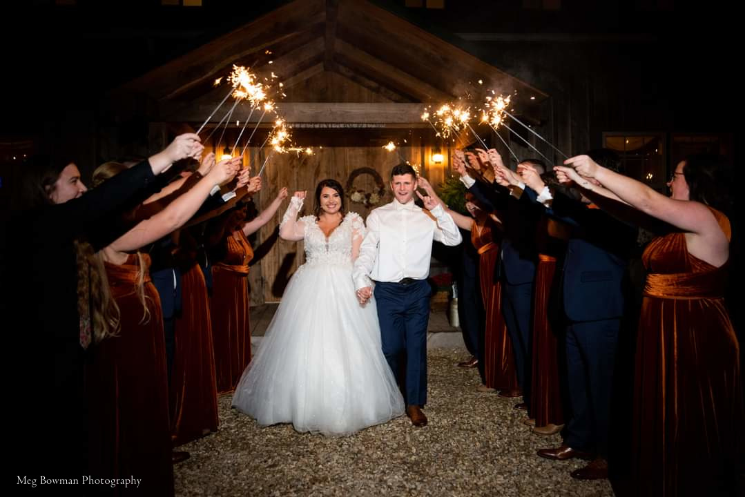 Alexis & Josh – White Pine Grove